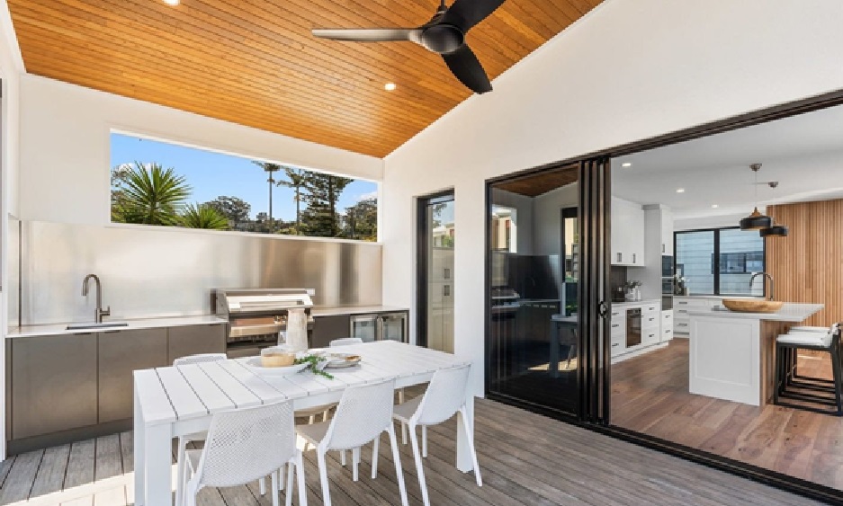 How to Create the Perfect Custom Alfresco Kitchen for Entertaining and Relaxing - MY Real Board